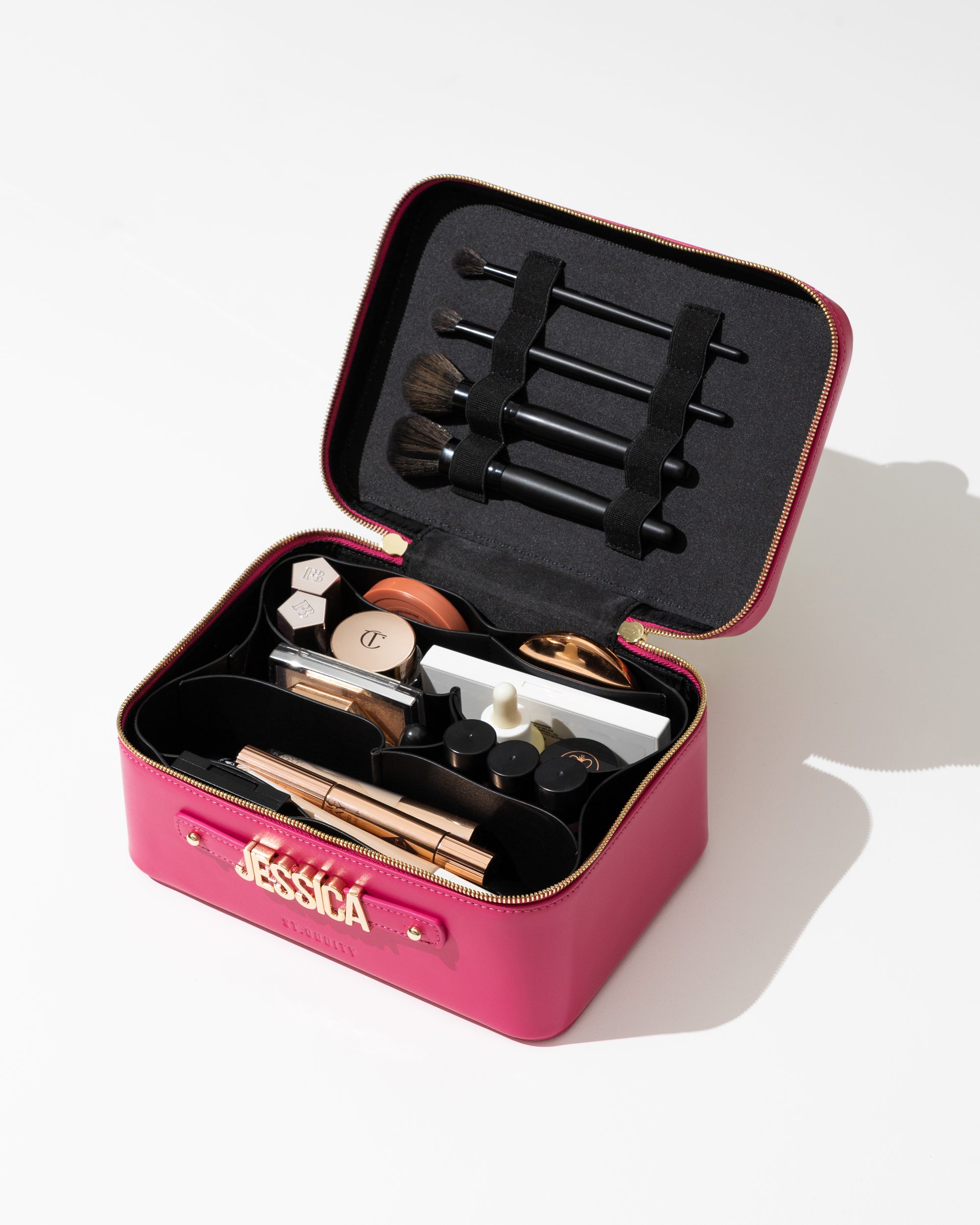 Vanity Case in Hot Pink with Personalised Hardware – St. Oddity